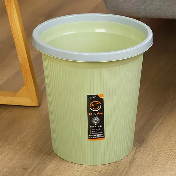 Advantages Of Plastic Trash Cans | Jindong Plastic